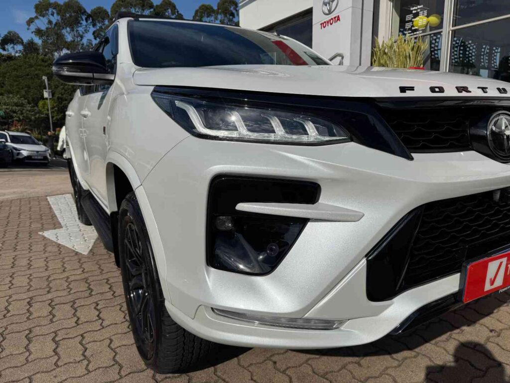 Toyota Fortuner 2.8GD-6 4x4 GR-Sport - SMG